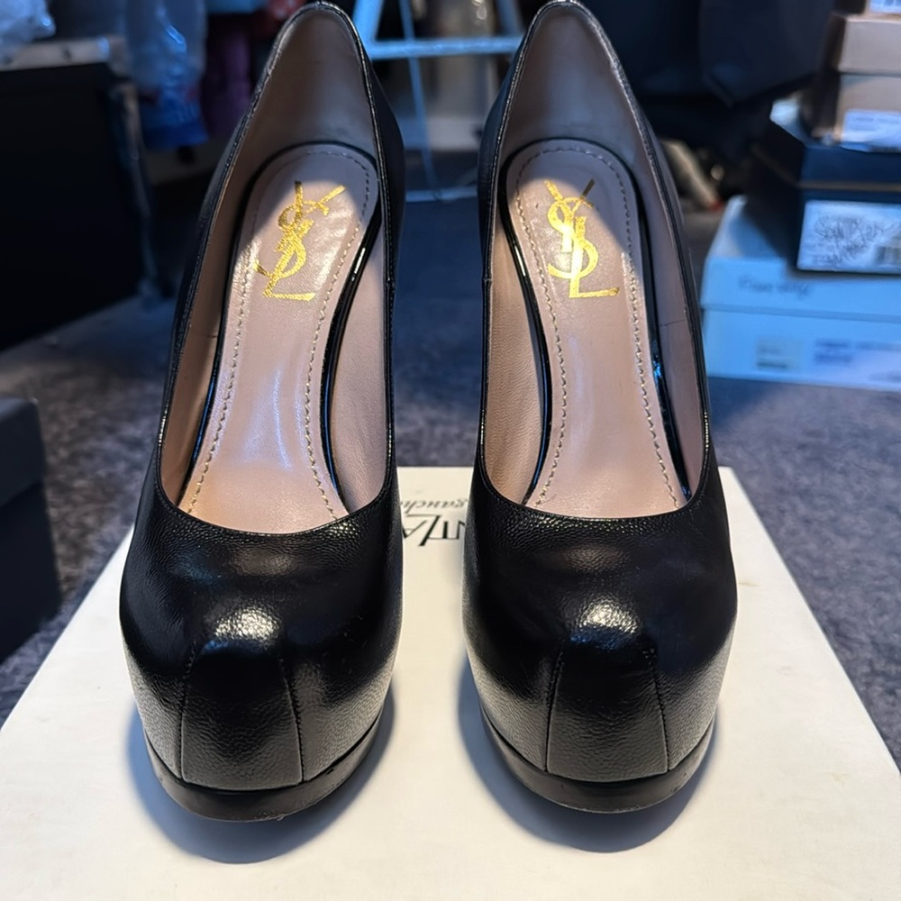 Ysl Tribute Pump - Gem